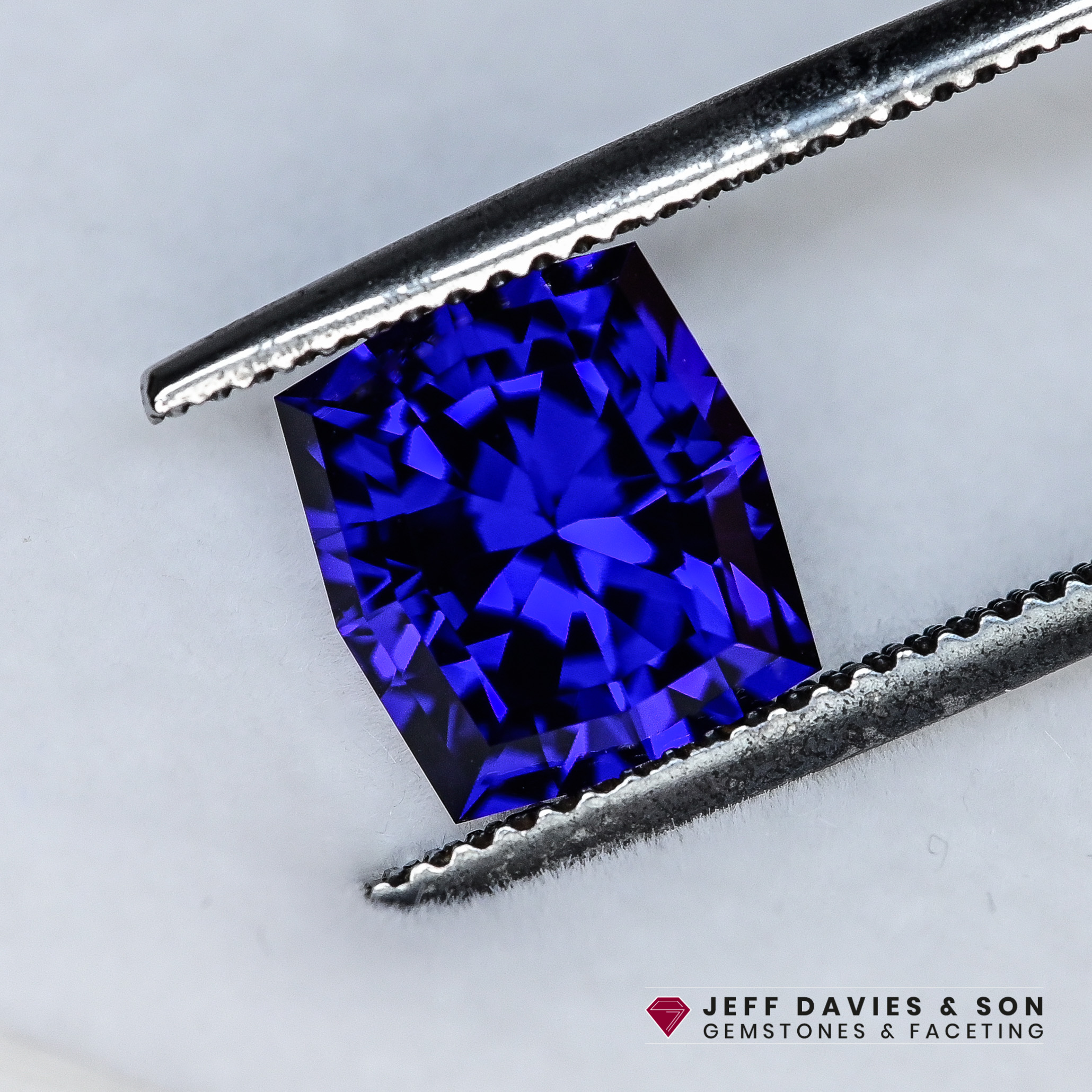 Lab Deep Royal blue Spinel – 4.03ct - Jeff Davies & Son Gemstones