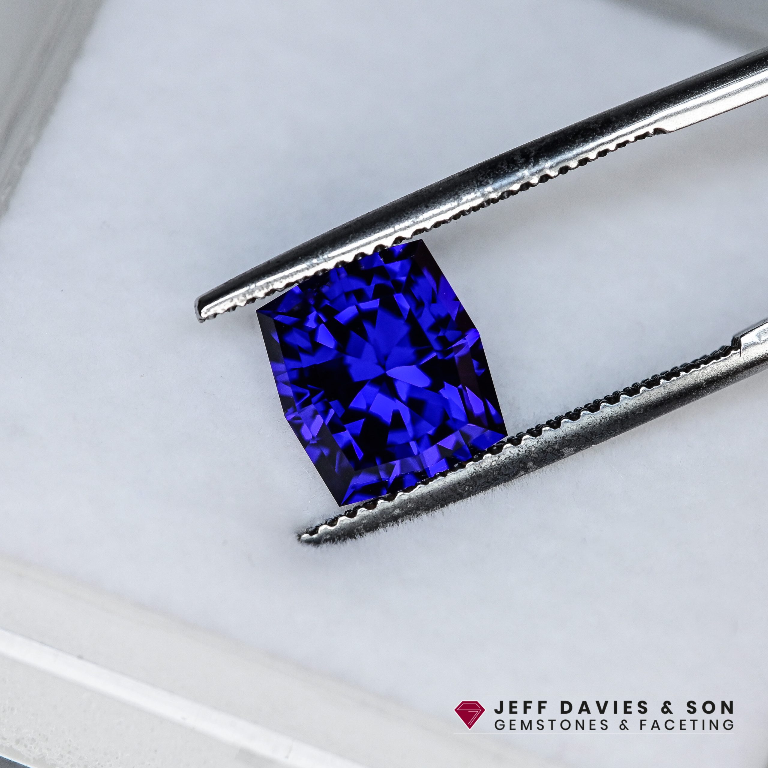 Lab Deep Royal blue Spinel – 4.03ct - Jeff Davies & Son Gemstones